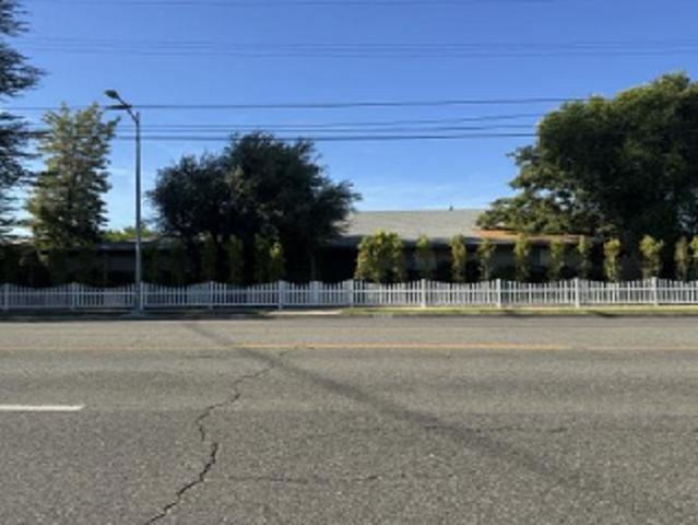 Burbank Blvd