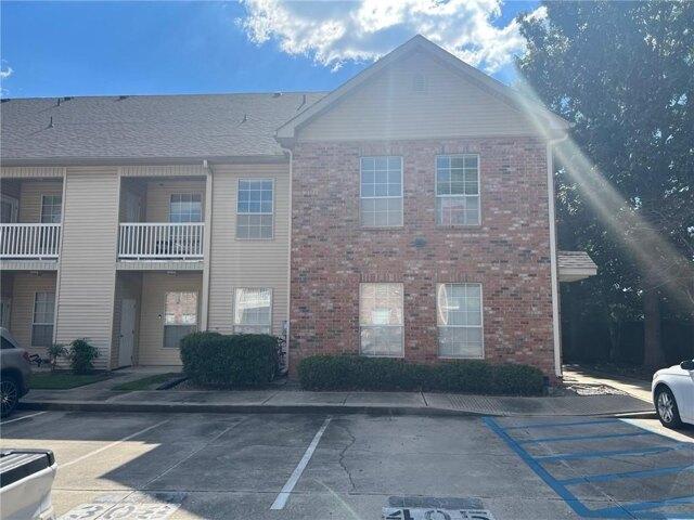 Burbank Dr Apt,baton Rouge, Condo For Sale