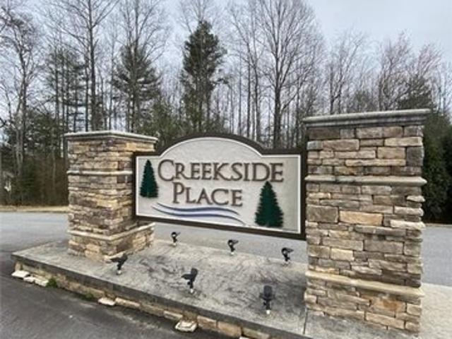 Burberry Dr Unit 19, Purlear, NC 28665