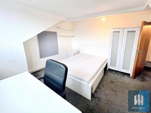 Burchett Grove, Leeds, LS6