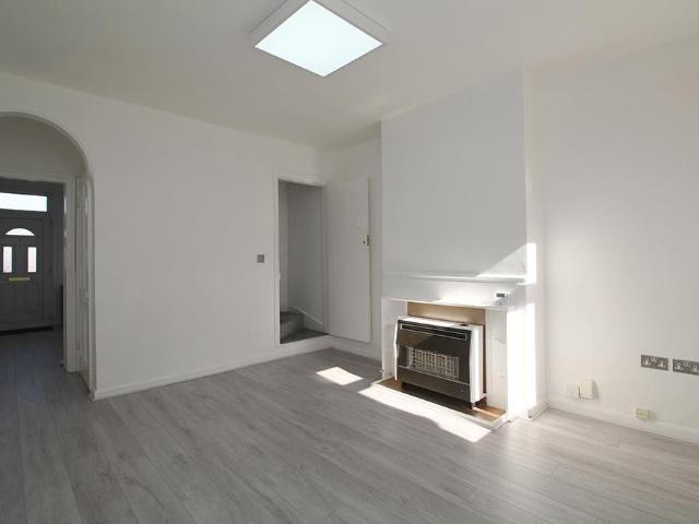 Burder Street, Loughborough LE11, 2 bed terraced house to rent, £1,000 pcm | PrimeLocation