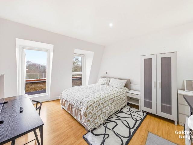 Burdett Road, London E3, 1 bed flat to rent, £1,725 pcm | PrimeLocation