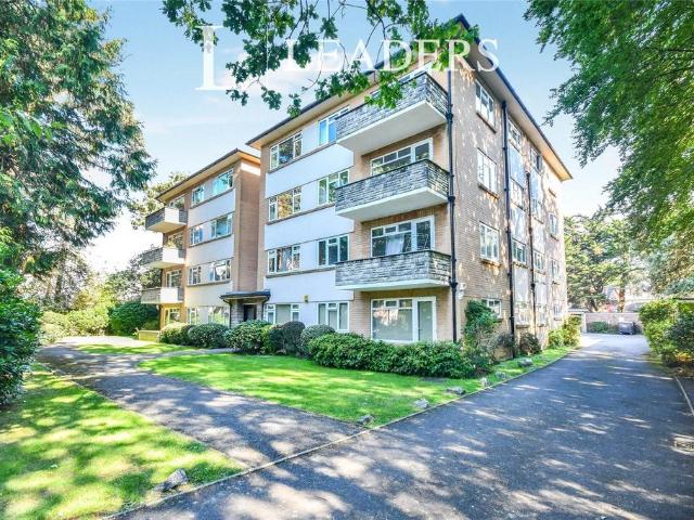 Burford Court, 2 Manor Road. 2 bed flat to rent £1,295 pcm £299 pw