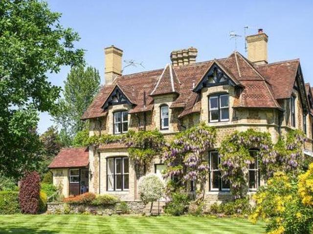 Burford Lodge, Burford Lea, 3 Bedroom House