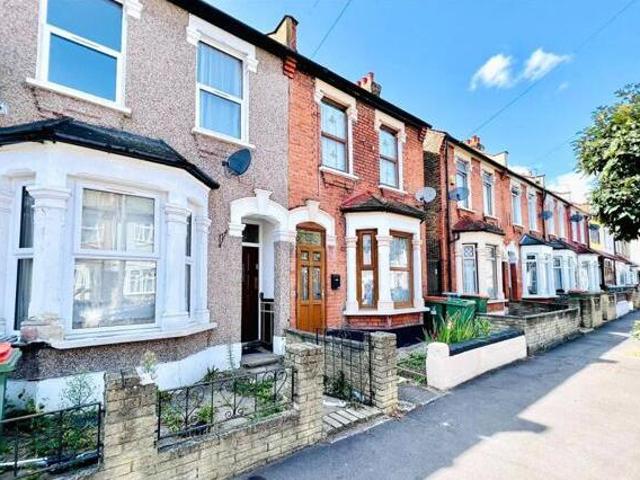 Burford Road, East Ham, 2 Bedroom Semi detached