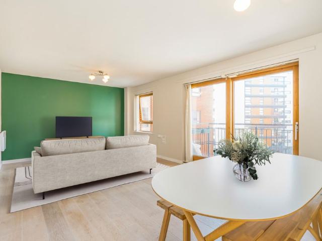 Burford Wharf Apartments, E15