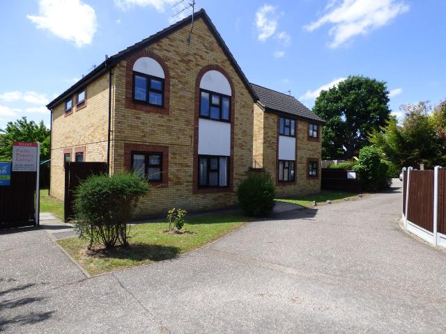 Burgess Field, Chelmsford CM2, Studio to rent, £925 pcm | PrimeLocation