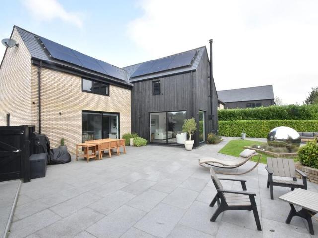 Burgess Fields, Lenham Heath. 4 bed detached house to rent £3,200 pcm £738 pw