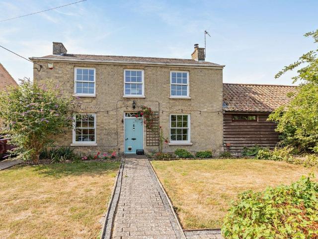 Burgess Road, Waterbeach, Cambridge, Cambridgeshire CB25, 4 bed detached house to rent, £3,500 pcm | PrimeLocation