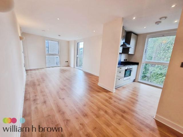 Burgess Springs, Chelmsford CM1, 2 bed flat to rent, £1,550 pcm | PrimeLocation