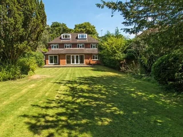 Burghley Lodge, 54 Traps Lane, London, KT3 4SE, United Kingdom | 6 bed house for rent #166976109 | Rentberry