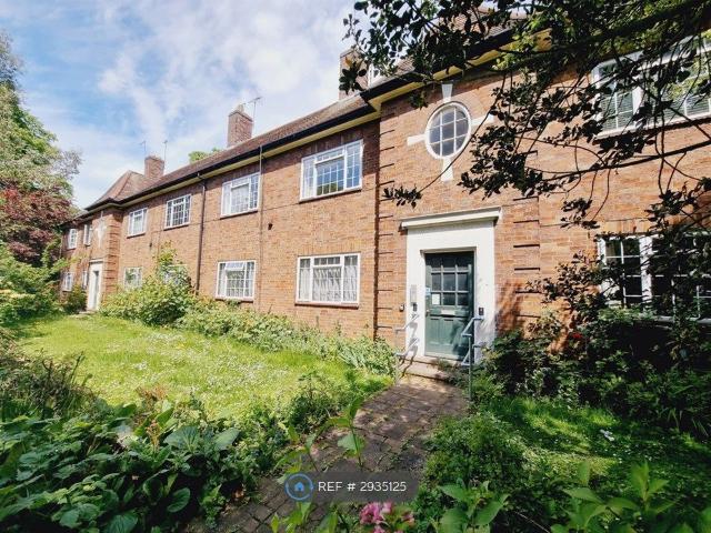 Burghley Mansions, Peterborough PE1, 2 bed flat to rent, £995 pcm | PrimeLocation