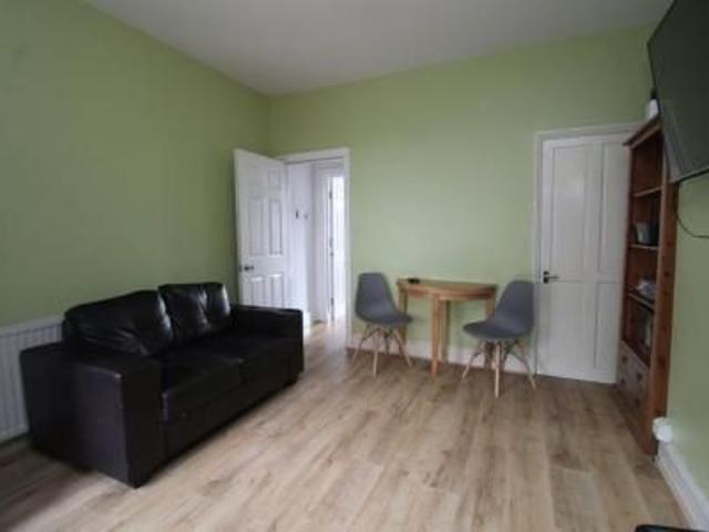 Burgoyne Road, S6 3QB