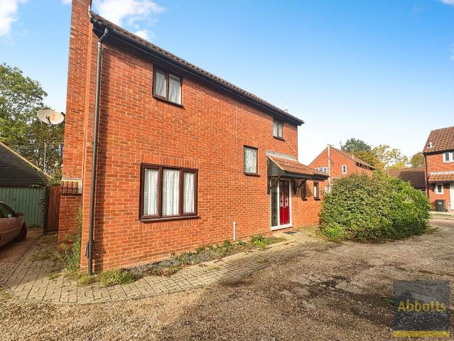 Burgundy Gardens, Basildon SS13, 3 bed property to rent, £1,550 pcm | PrimeLocation