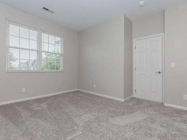 Burgundy Hills Apartments 1 Bedroom Apartment for Rent at 1800 Bordeaux Blvd, Burlington, KY 41005