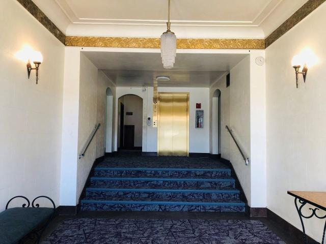 Burke Hill Apartments Studio Apartment for Rent at 119 Okanogan Ave, Wenatchee, WA 98801