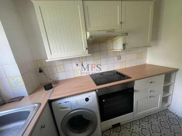 Burket Close, Norwood Green, UB2