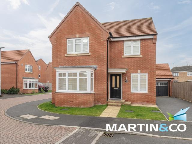Burkwood Drive, Wakefield, West Yorkshire WF1, 4 bed detached house to rent, £1,900 pcm | PrimeLocation