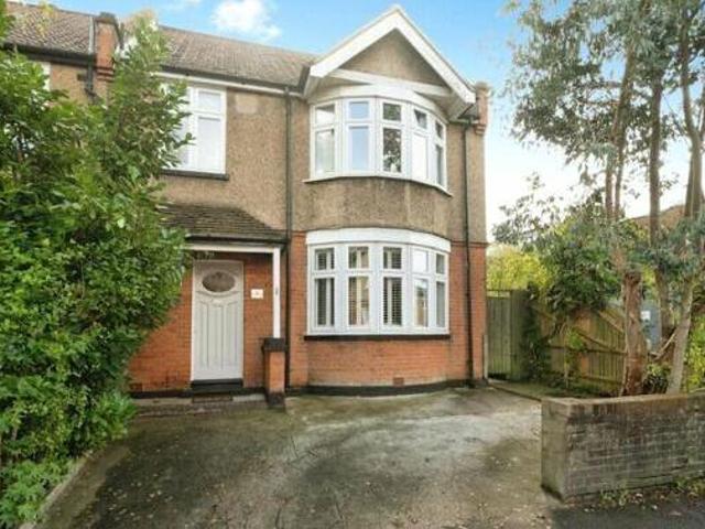Burland Road, Brentwood, 4 Bedroom End