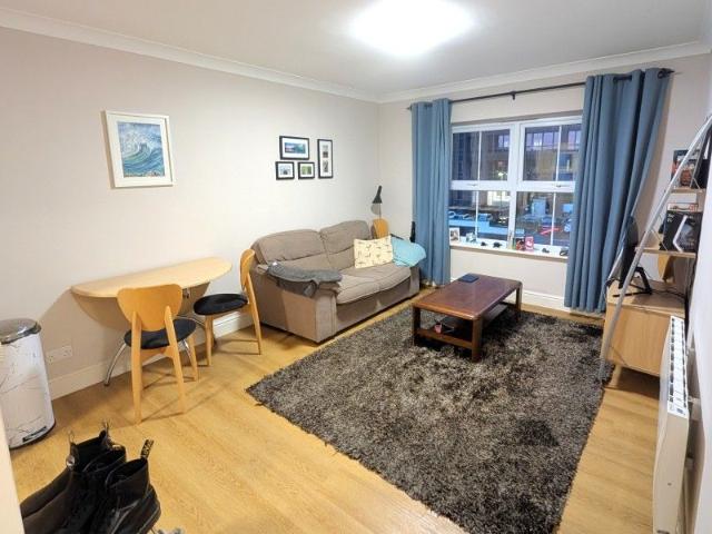 Burleigh Gardens, Woking 1 bedroomProperty for lettings Seymours