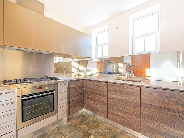 Burleigh Road, Ascot, Berkshire SL5, 3 bed flat to rent, £2,500 pcm | PrimeLocation