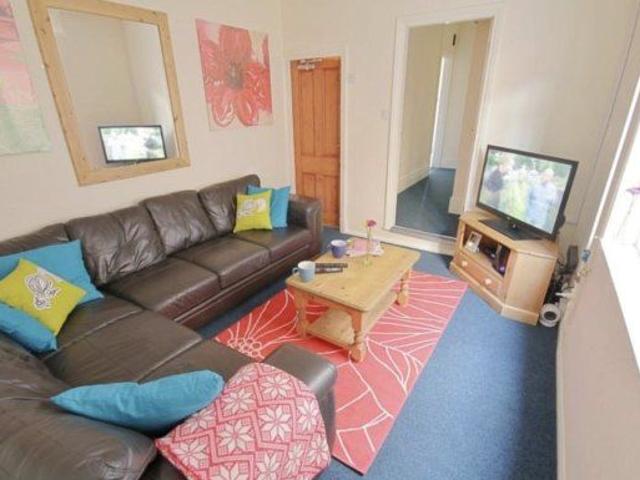 Burleigh Road, Loughborough, Leicestershire LE11, 6 bed shared accommodation to rent, £585 pppm | PrimeLocation