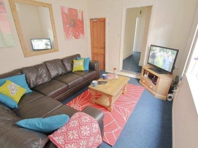 Burleigh Road 6 bed house share to rent £3,510 pcm £810 pw