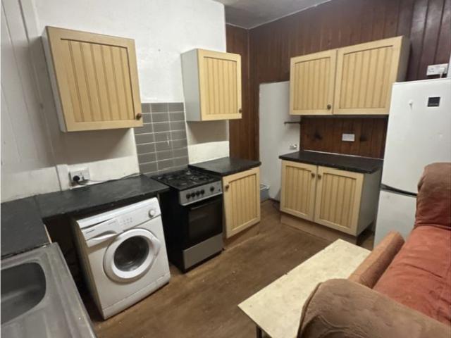 Burley Lodge Road LS6, 3 bed terraced house to rent, £1,250 pcm | PrimeLocation