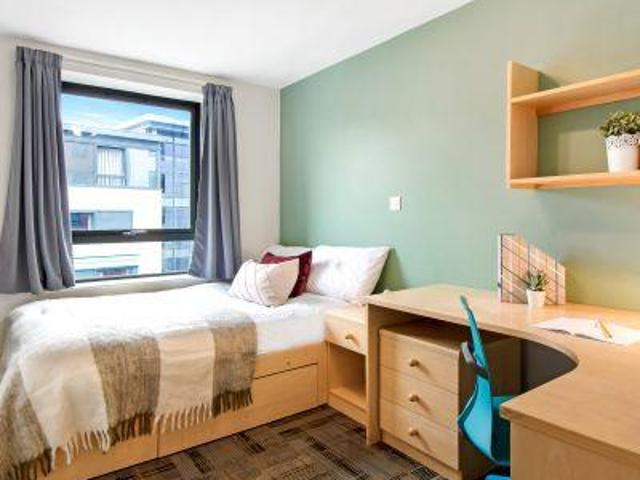 Burley Road, Leeds 6 bed private hall to rent £4,134 pcm £954 pw