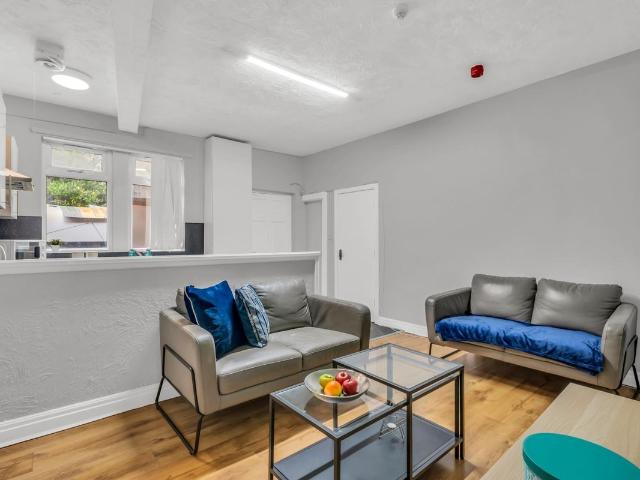 Burley Road, Leeds LS3, 2 bed shared accommodation to rent, £598 pppm | PrimeLocation