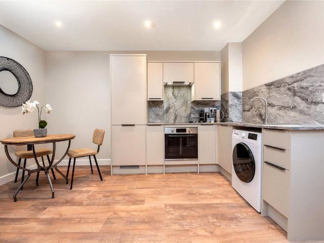 Burleys Way, Leicester LE1, 1 bed flat to rent, £930 pcm | PrimeLocation