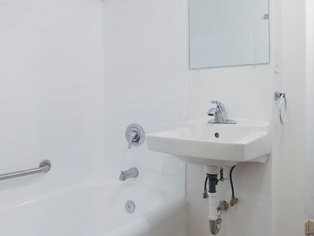 Burlingame Apartments 1 Bedroom Apartment for Rent at 404 E Howell St, Seattle, WA 98122 Broadway