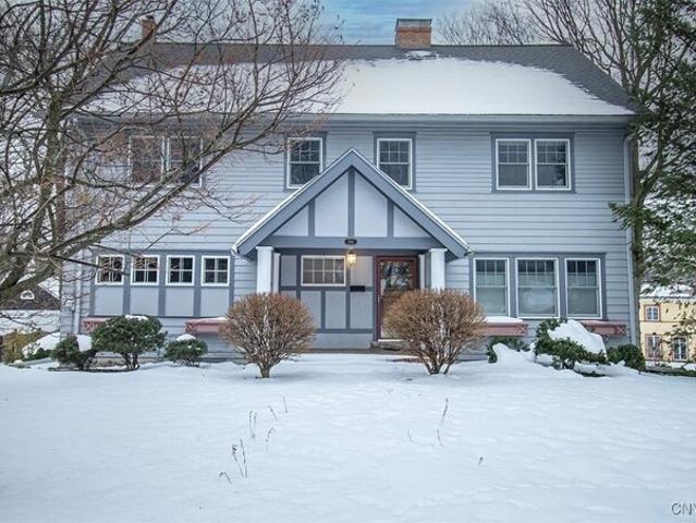 Burlingame Rd, Syracuse, Home For Sale