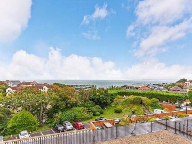 Burlington Mansions, Owls Road, 2 Bedroom Flat