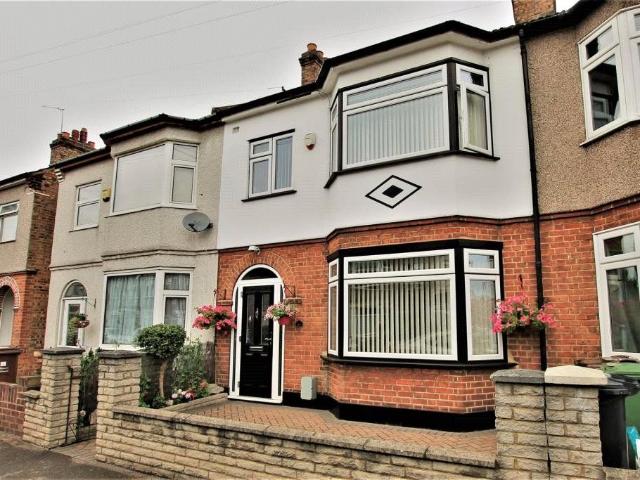 Burlington Gardens, Romford RM6, 4 bed terraced house to rent, £2,500 pcm | PrimeLocation