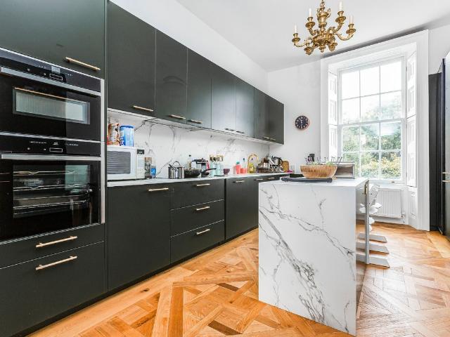 Burlington House, Kings Road, Richmond, Surrey TW10, 3 bed flat to rent, £5,500 pcm | PrimeLocation
