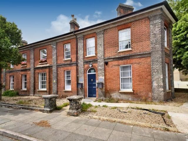 Burlington Road, Ipswich IP1, 2 bed flat to rent, £895 pcm | PrimeLocation