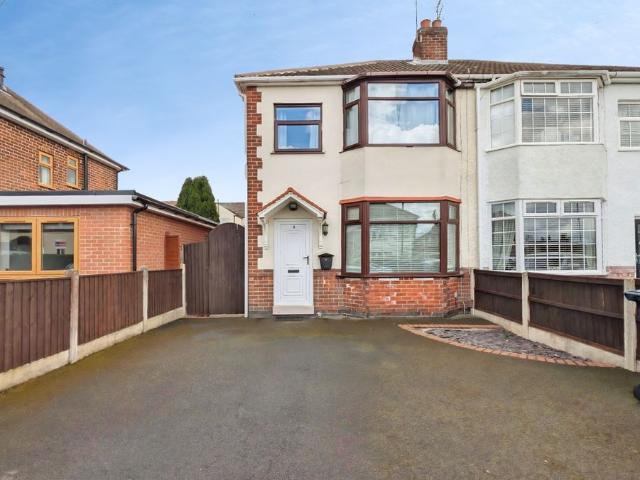 Burlington Road, Nottingham NG4, 3 bed property to rent, £1,250 pcm | PrimeLocation
