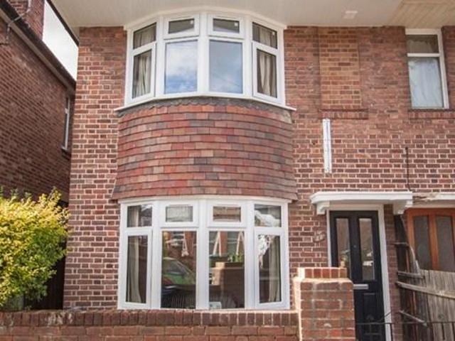 Burlington Road, Southampton, SO15 7 bed semi detached house to rent £3,183 pcm £735 pw