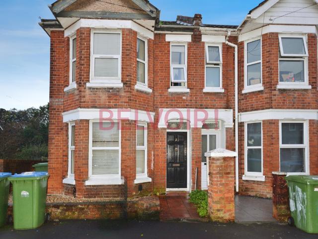 Burlington Road, Polygon, Southampton SO15, 5 bed semi detached house to rent, £2,500 pcm | PrimeLocation