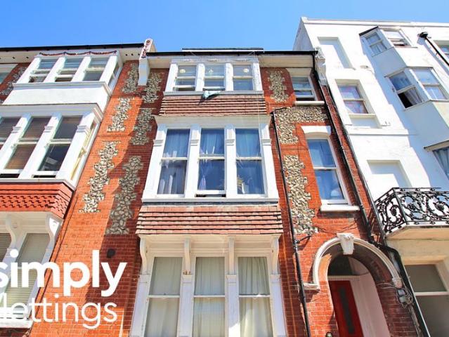 Burlington Street, Brighton BN2, Studio to rent, £795 pcm | PrimeLocation