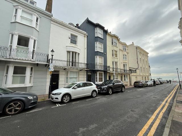 Burlington Street, Brighton BN2, Studio to rent, £995 pcm | PrimeLocation