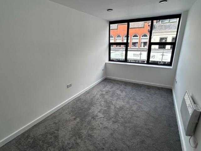 Burlington Street, Chesterfield S40, 1 bed flat to rent, £750 pcm | PrimeLocation