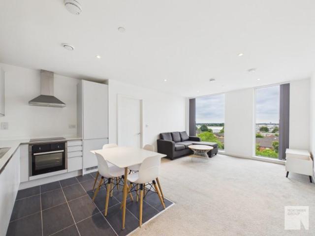 Burlington Square: Manchester 2 bed apartment to rent £1,695 pcm £391 pw