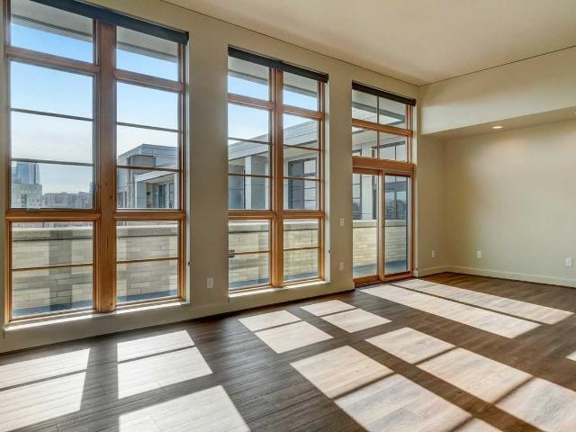 Burlington Tower 1 Bedroom Apartment for Rent at 900 Nw Lovejoy St, Portland, OR 97209 Pearl