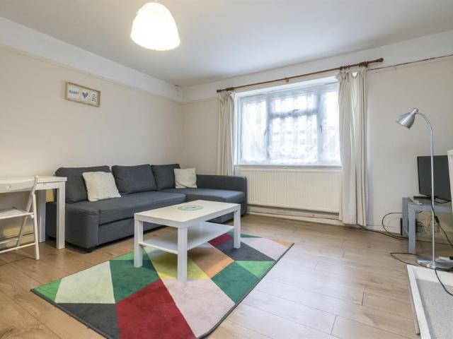 Burma Road, London N16, Studio to rent, £1,500 pcm | PrimeLocation