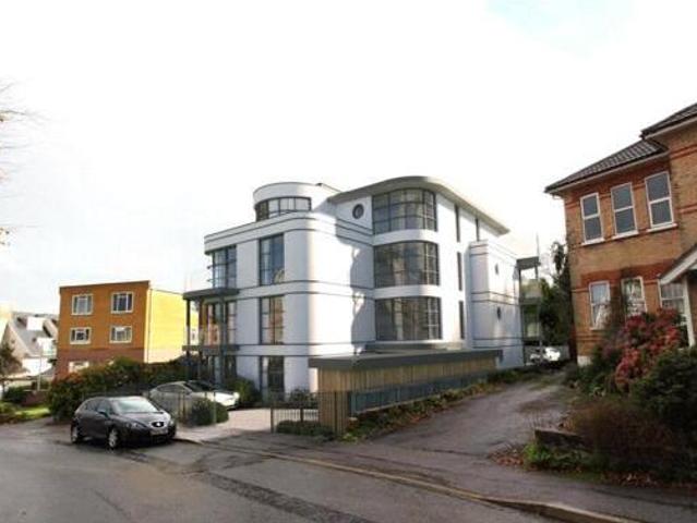 Burnaby Road, Bournemouth, 2 Bedroom Penthouse
