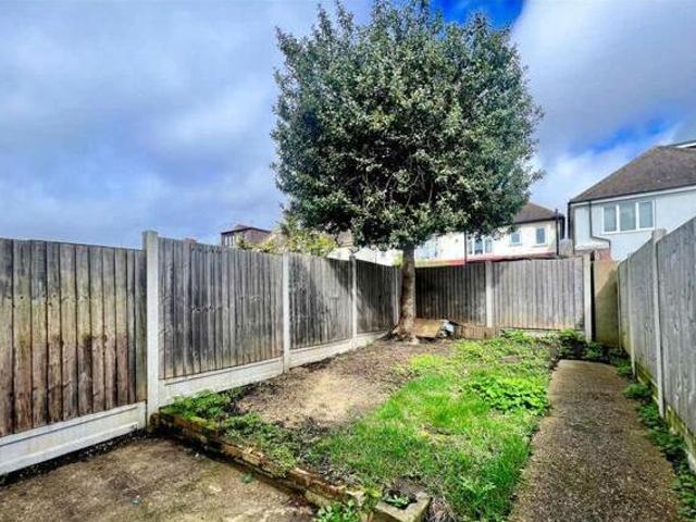 Burnaby Road, Southend On Sea, 2 Bedroom Terraced