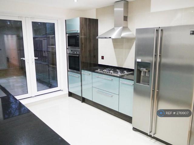 Burney Avenue, Surbiton, KT5 4 bed terraced house to rent £2,900 pcm £669 pw