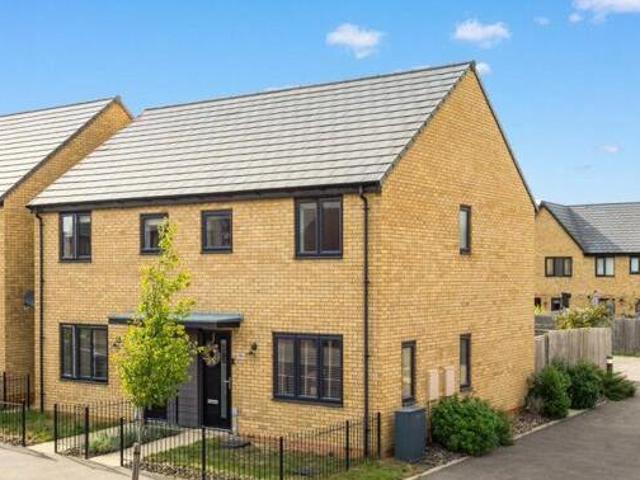Burney Drive, Eagle Farm South, 3 Bedroom Semi detached